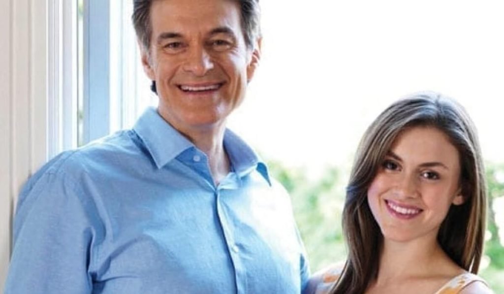5 Facts About Zoe Yasemin Oz, Mehmet Oz's Daughter - QuikForce